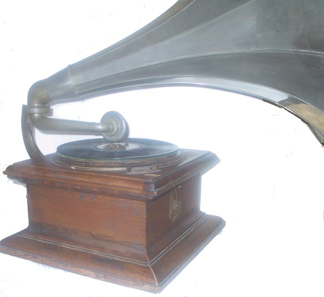 Columbia Graphophone Model Identification - Rear Mounts